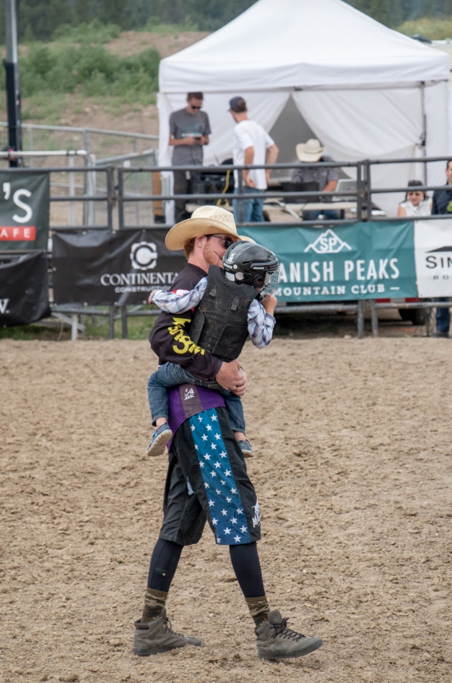 Mutton bustin’ sends little riders into PBR arena | Explore Big Sky